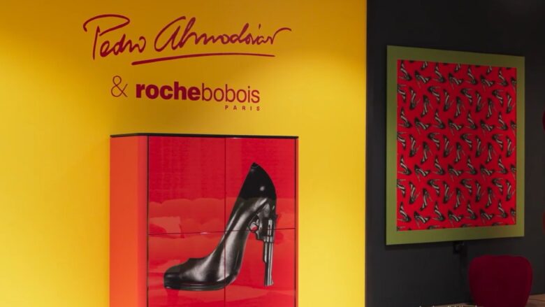 Pedro Almodóvar, Rossy de Palma & Roche Bobois alla Milano Design Week ...